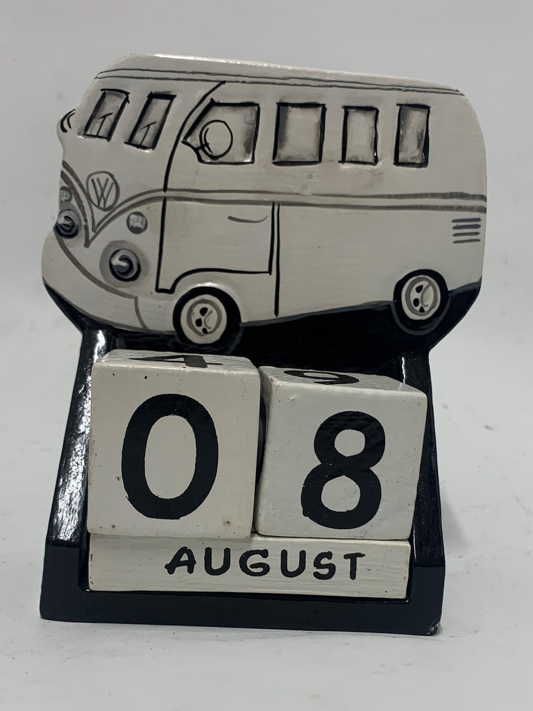 NEW!! 7533 Wholesale Kombi Desk Calendar Wooden – Radiant Imports