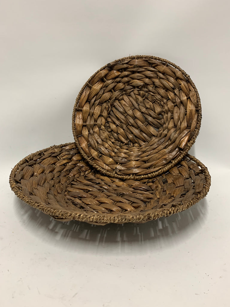 CLEARANCE!!4431 Wholesale S/2 Water Hyacinth Plates / Trays – Radiant ...