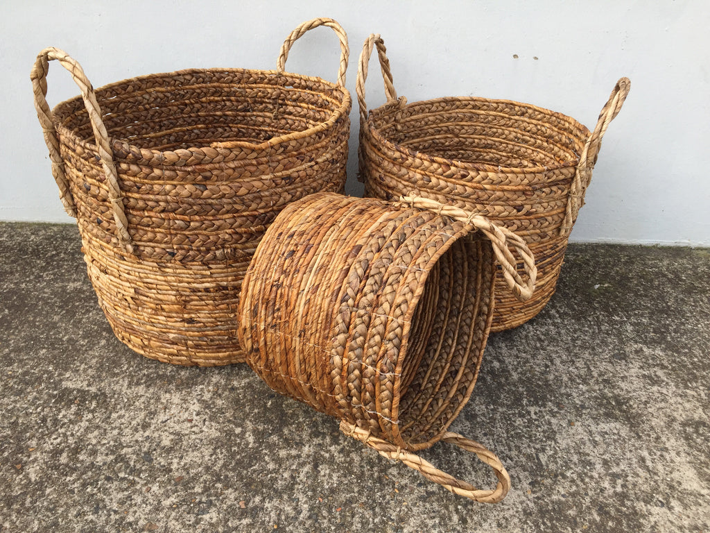 7646 Wholesale S/3 Round Banana Leaf & Plaited Water Hyacinth Baskets ...